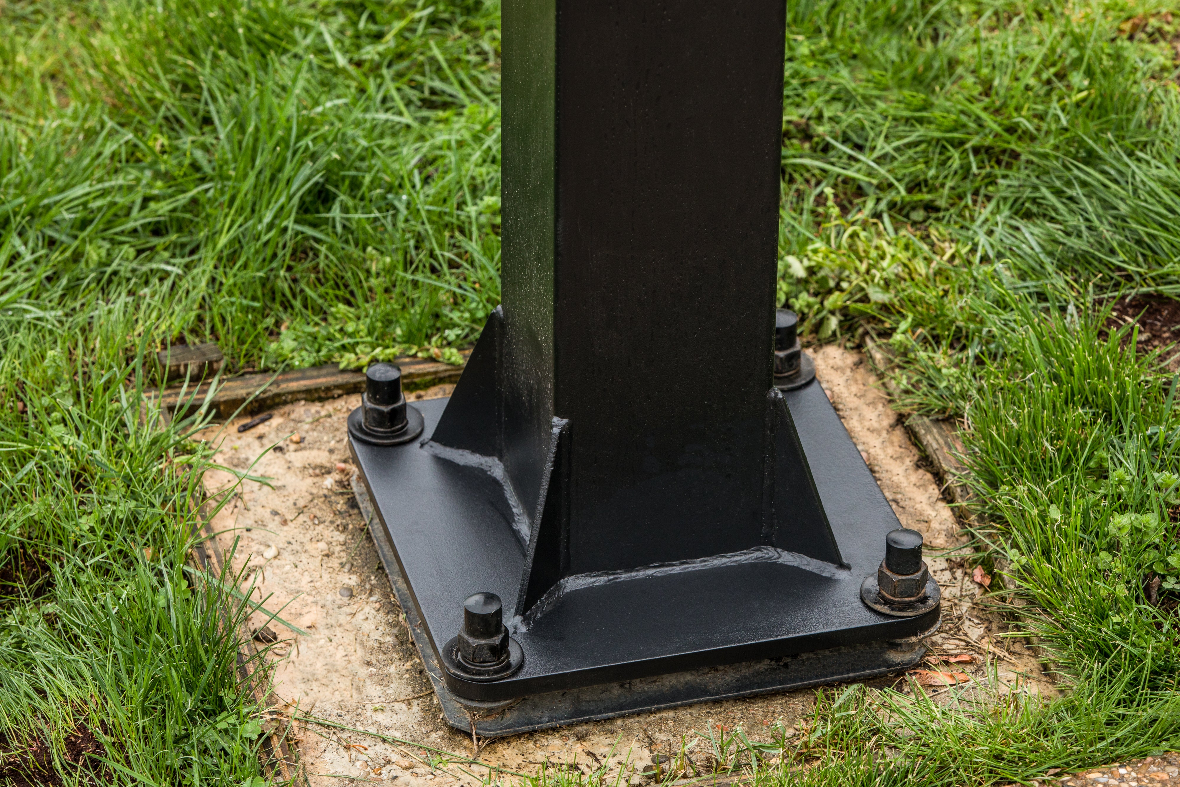 Goalrilla Basketball Hoop Anchor Kit - 9" System